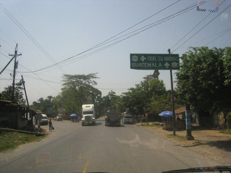 Guatemala to Honduras: Corinto, closest border crossing to Costa ...